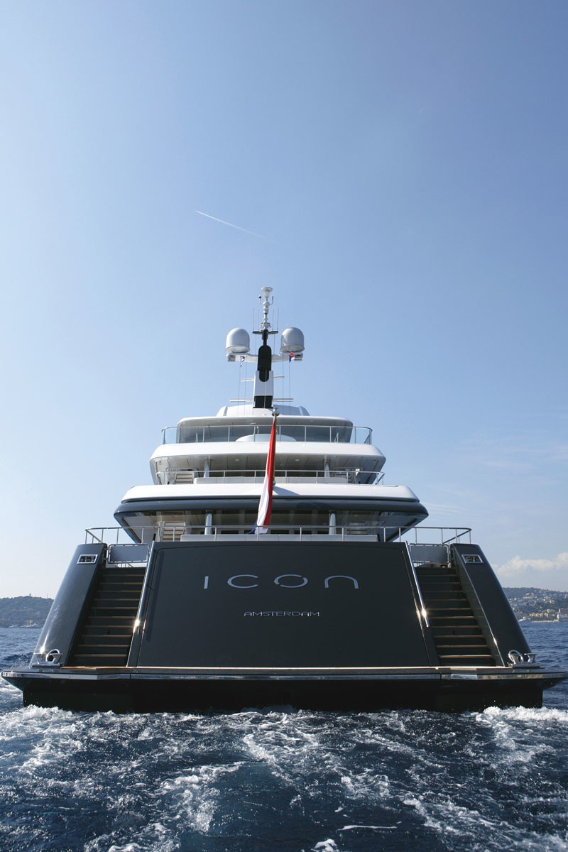 LOON Yacht Charter Details, Icon Yachts | CHARTERWORLD Luxury Superyachts